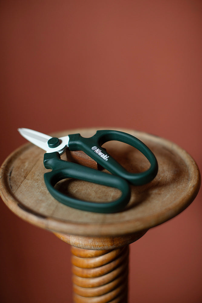 Objects – Yolly Florist